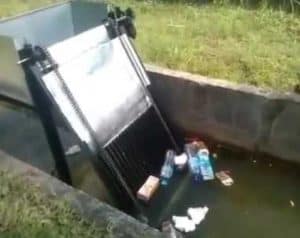 Automatic Water Tank Cleaning Machine - Mechanical Project